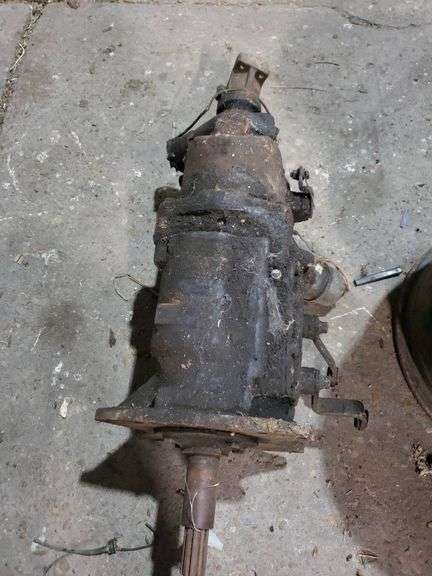 Automotive Transmission Unit with Mounting Points - Trice Auctions