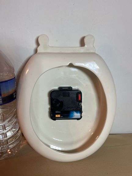 Vintage “Johnny” Ceramic Toilet Seat Clock WORKS - Trice Auctions