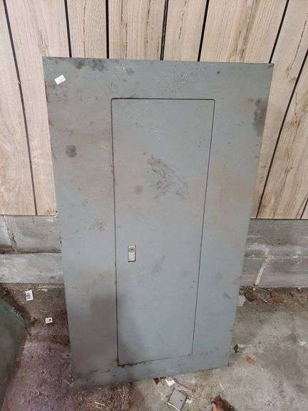 Square D Load Center Panel With Breakers - Trice Auctions