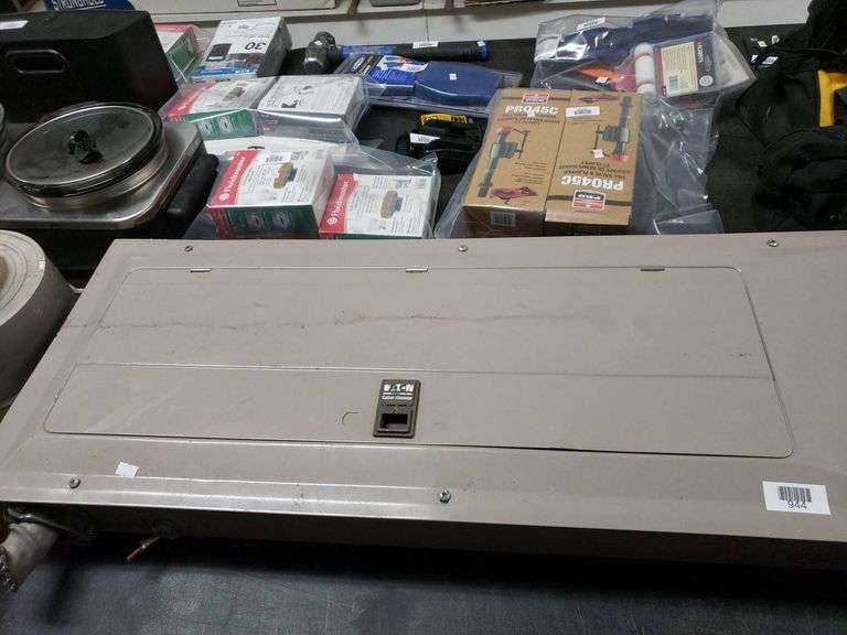 Eaton Cutler-Hammer 200 Amp Panelboard, 38 Inches Long - Trice Auctions