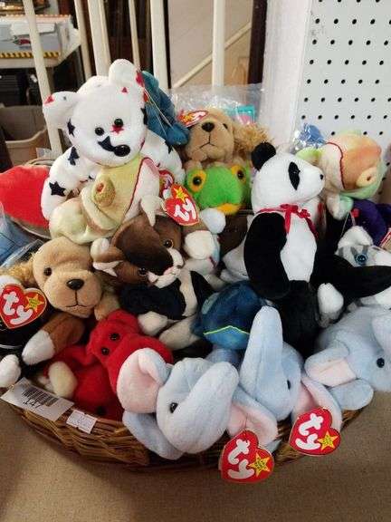 Collection of Ty Beanie Babies Assorted Plush Animals - Trice Auctions
