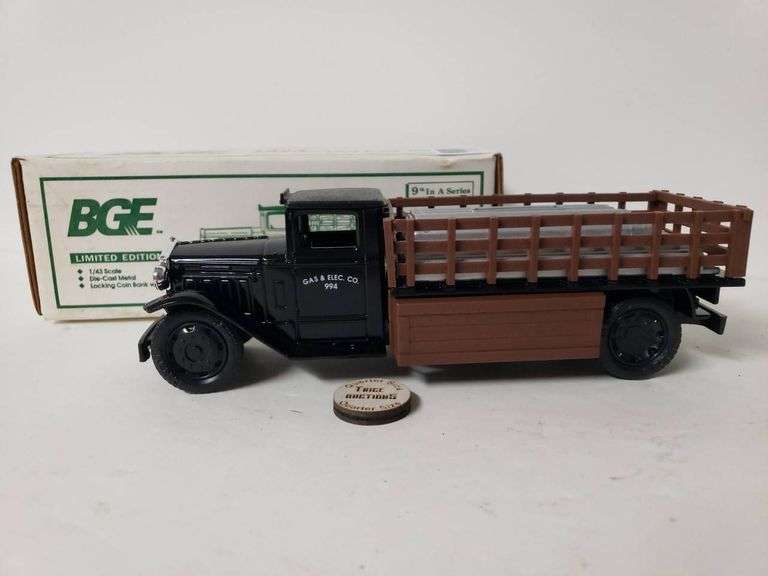 Ertl 1/43 Scale BGE Locking Coin Bank Truck With Box - Trice Auctions