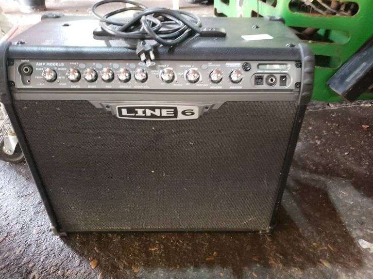 Line 6 Spider Series Guitar Amplifier with Controls and Cable - Trice ...