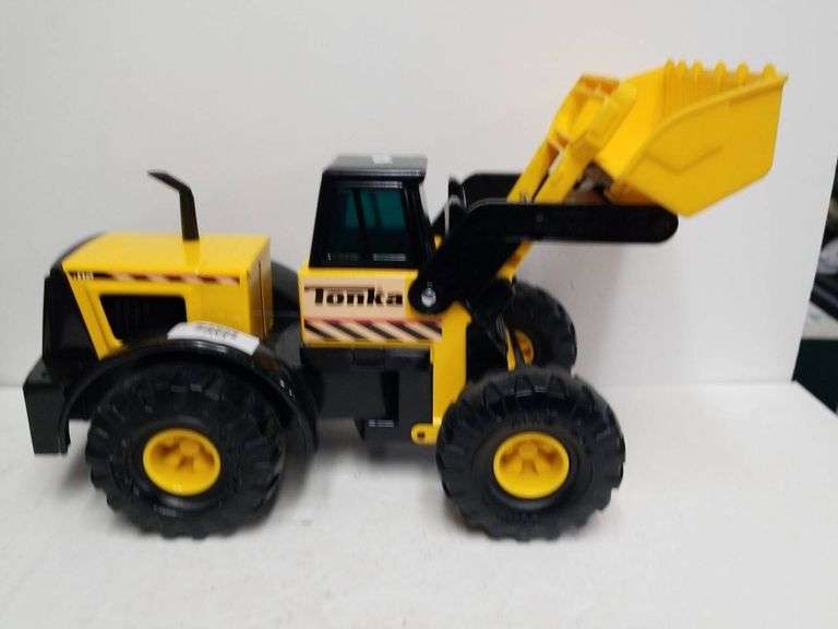 Tonka Front Loader Construction Toy With Yellow And Black Design ...