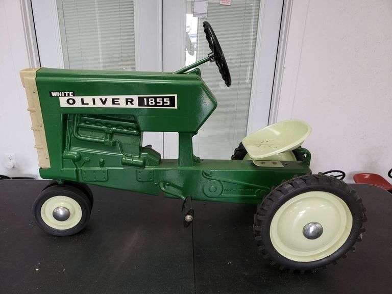 Ertl White Oliver 1855 Pedal Tractor - Trice Auctions