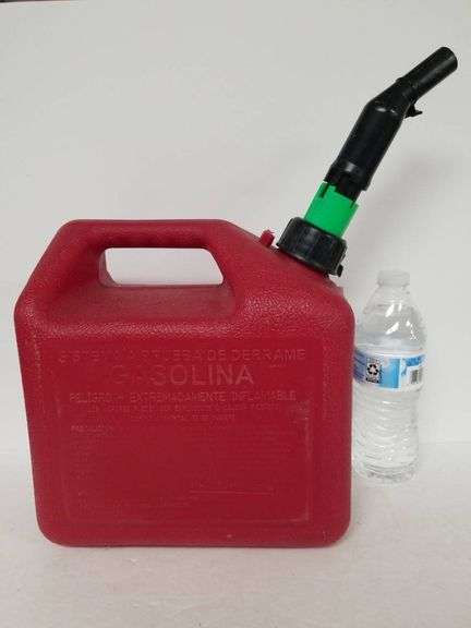 Red 2+ Gallon Gasoline Fuel Can With Smart-Fill System - Trice Auctions