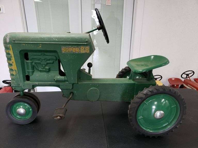 Oliver Super 88 Pedal Tractor by ESKA - Trice Auctions
