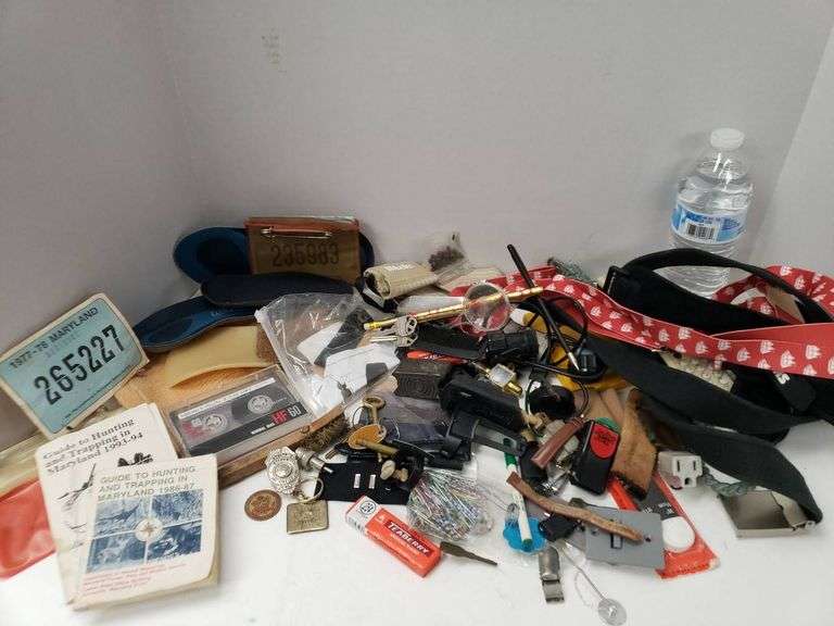 Grandpas Junk Drawer Contents with Various Unique Items - Trice Auctions