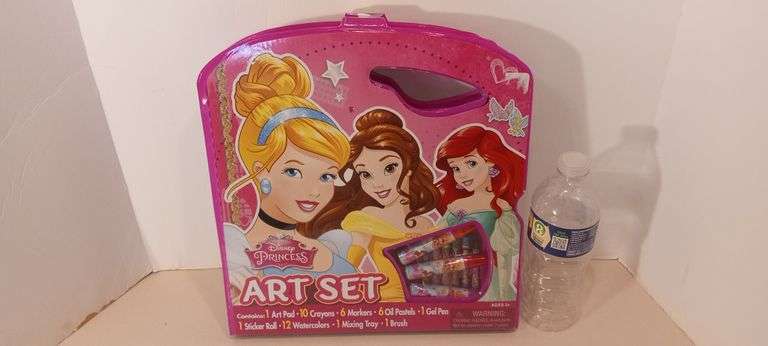 NEW Disney Princess Art Set - Trice Auctions