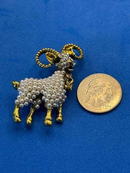 Fancy Ram Mountain Goat Pearl Brooch - Trice Auctions