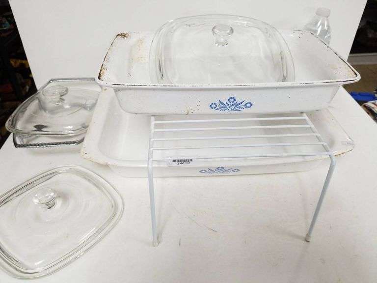 Set of Corningware Bakeware With Glass Lids and Metal Rack - Trice Auctions