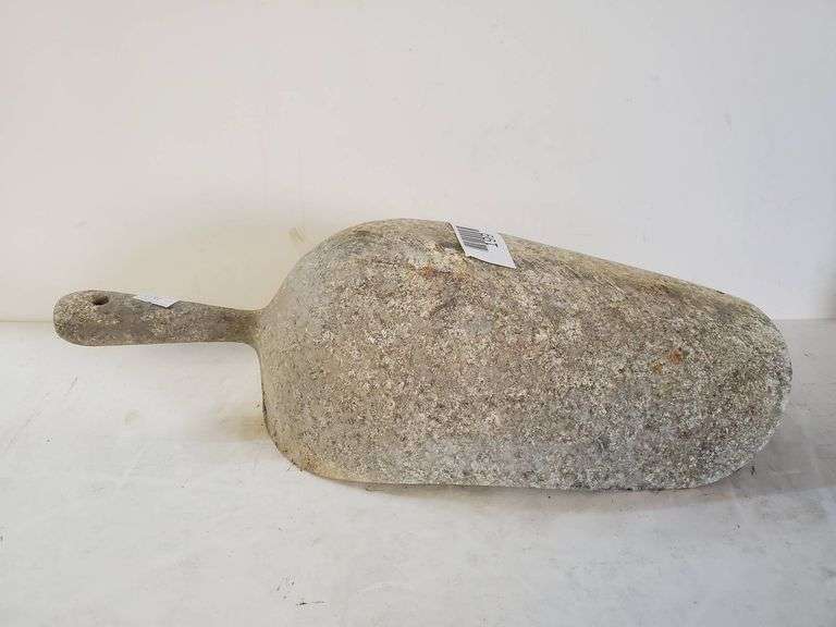 Stone Grain Scoop with Handle - Trice Auctions