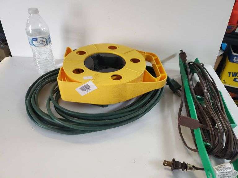 Extension Cord Bundle with Reel and Multi-Plug Connector - Trice Auctions