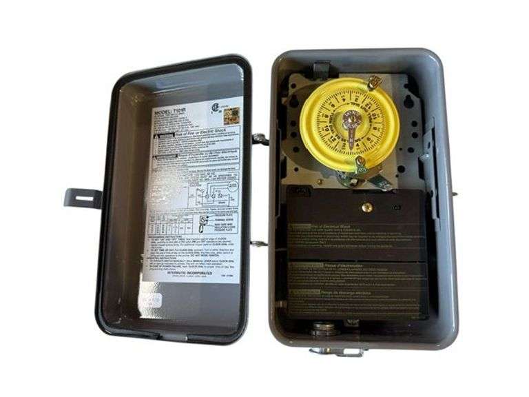 Pro Grade Electrical Timer Box - Trice Auctions