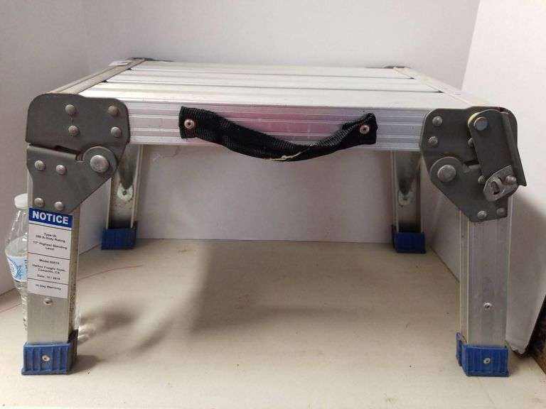 Haul-Master Working Platform with 350 lb Duty Rating - Trice Auctions