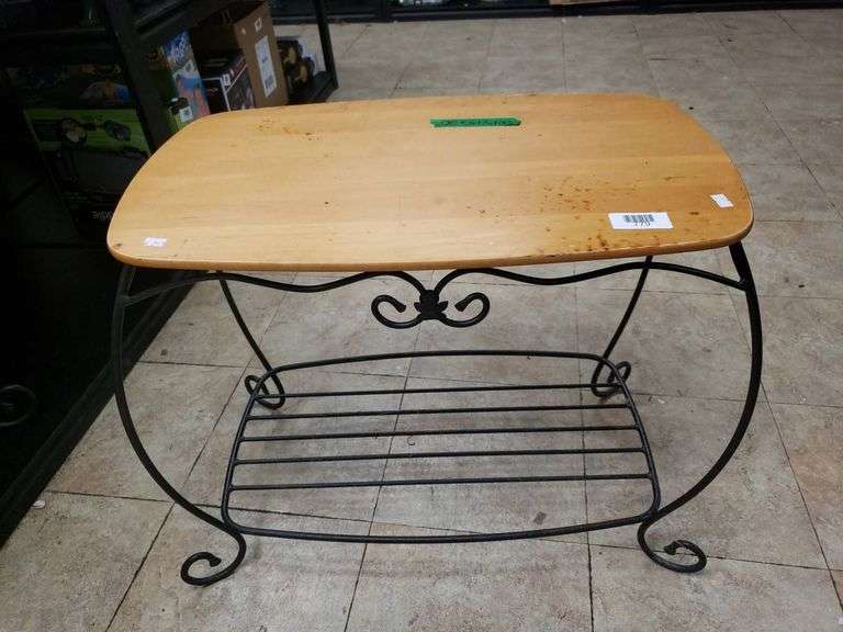 Longaberger Rectangular Table With Metal Frame and Lower Shelf - Trice ...