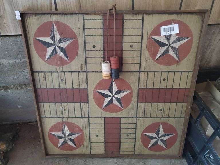 Square Game Board with Star Motif and Playing Pieces - Trice Auctions
