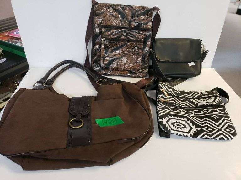 4 Fashion Bags in Various Styles and Designs - Trice Auctions