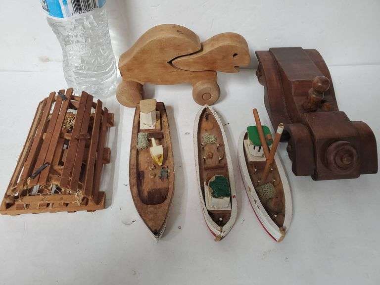Handmade Model Boats, Vehicles, and Decorative Items - Trice Auctions