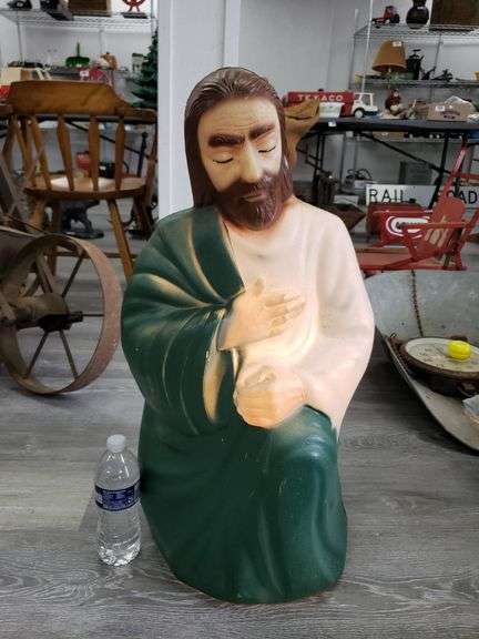 Empire Lighted Religious Jesus Figure with Green and White Robe - Trice ...