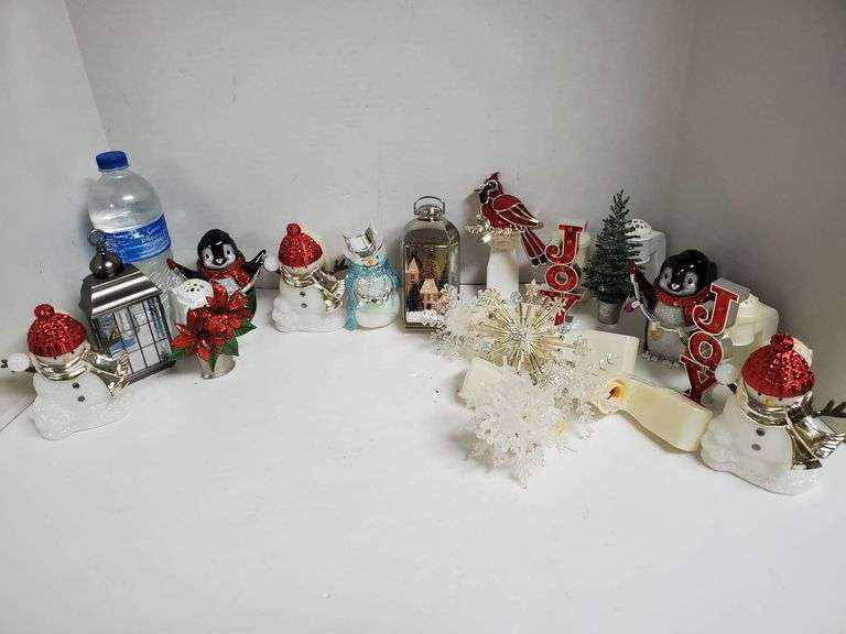 Decorative Snowmen, Cardinals, and Wallflower Plug-Ins - Trice Auctions