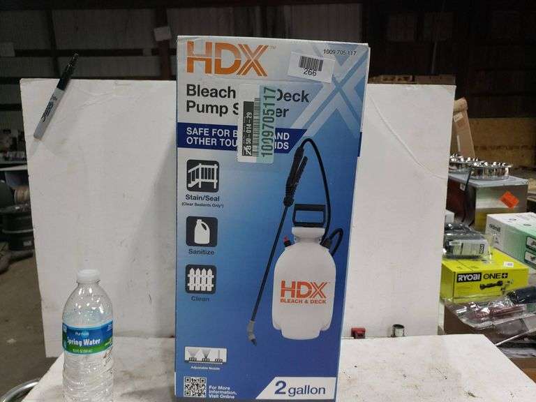 HDX Bleach and Deck Pump Sprayer, 2-Gallon Capacity - Trice Auctions