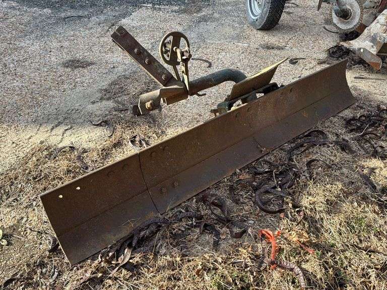 Adjustable Steel Tractor Rear Blade Attachment - Trice Auctions