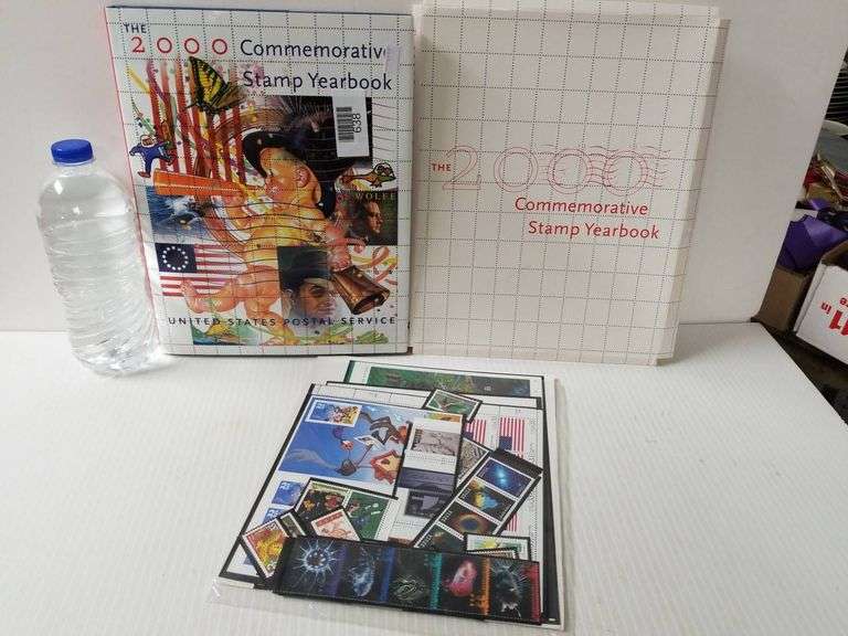 2000 Commemorative Stamp Yearbook by United States Postal Service ...