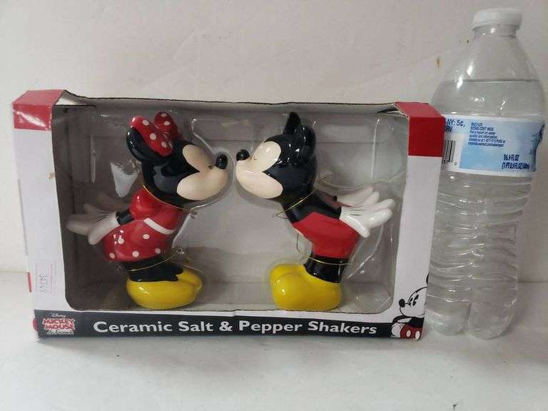 Disney Mickey Mouse And Friends Ceramic Salt And Pepper Shakers - Trice ...