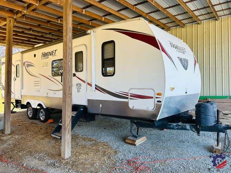 2011 KEYSTONE Hornet Platinum 31RBDS T/A Camper Trailer - TriStar ...