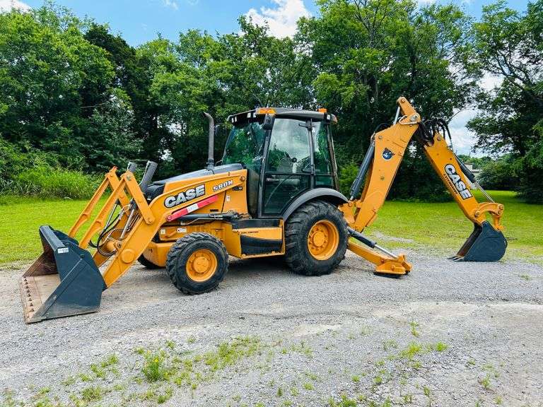 2014 Case 580N Loader Backhoe - TriStar Auction Group