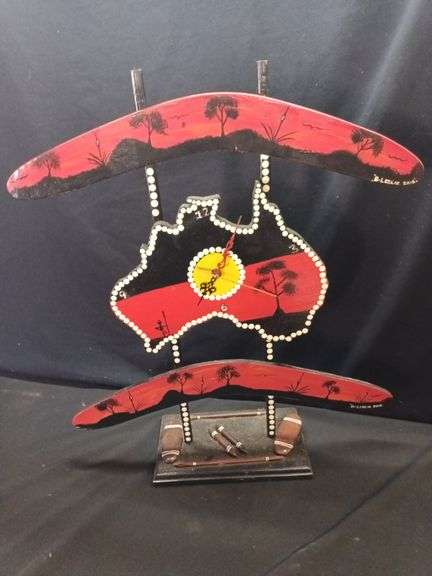 Hand-Crafted Indigenous Table Clock - By B Leslie - GunaiKurnai Land ...