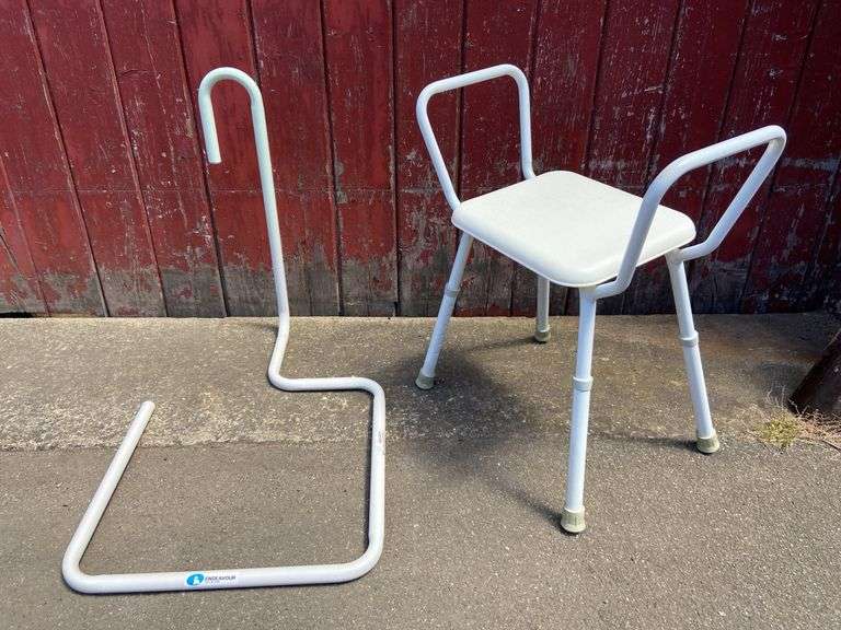 Bed Rail Pole & Shower Chair - Tullochs Auctions