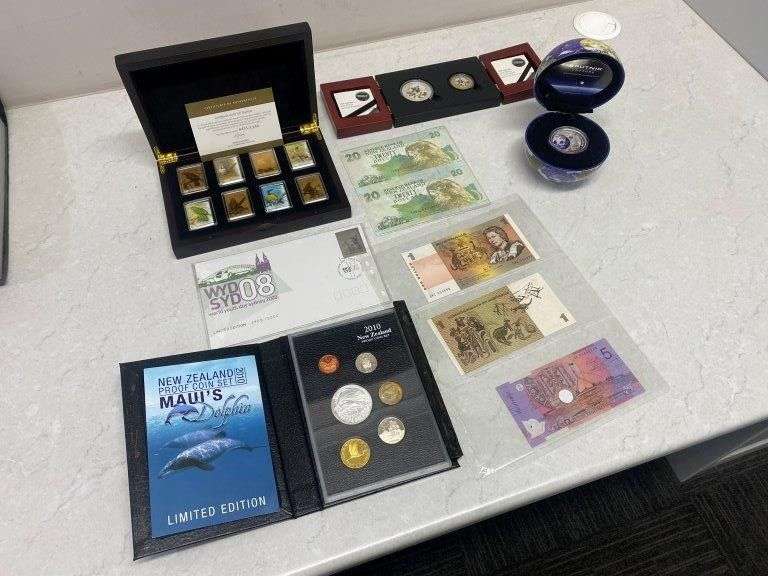Qty Assorted Notes and Coin Collectables - TVAA Pty Ltd T/A Tomkins ...