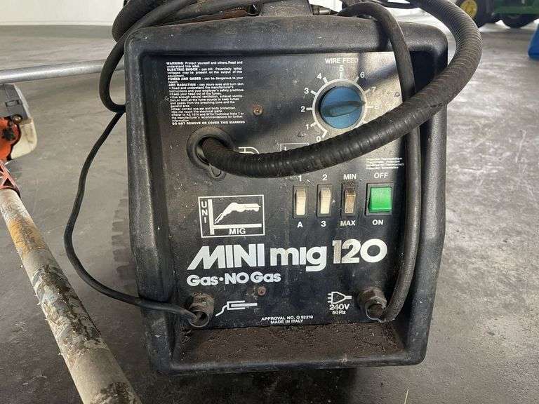Mini Mig 120 Welder & Whipper Snipper - TVAA Pty Ltd T/A Tomkins ...