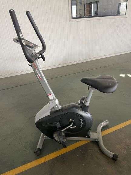 Healthstream HS2.5B Exercise Bike - TVAA Pty Ltd T/A Tomkins Valuers ...