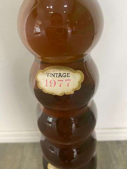 Vintage Collectors 1977 Chianti Magni Red Wine -3L - TVAA Pty Ltd T/A ...