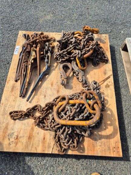 2x 2 Drop Lifting Chains & Approx 8x Chaindogs - TVAA Pty Ltd T/A ...
