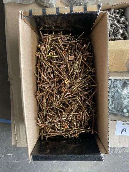 Pallet Assorted Screw, Bolts and Nuts - TVAA Pty Ltd T/A Tomkins ...