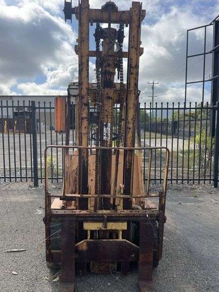 Caterpillar Forklift - Non Operational - TVAA Pty Ltd T/A Tomkins ...