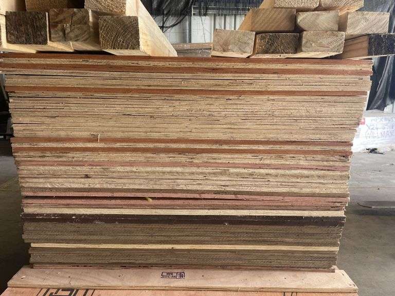 Lge Qty Non Structural Ply and Pine Posts - TVAA Pty Ltd T/A Tomkins ...