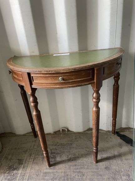 Antique Hallway Table - TVAA Pty Ltd T/A Tomkins Valuers & Auctioneers