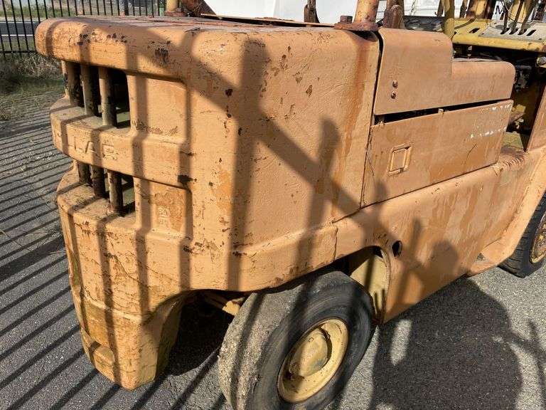Caterpillar Forklift - Non Operational - TVAA Pty Ltd T/A Tomkins ...