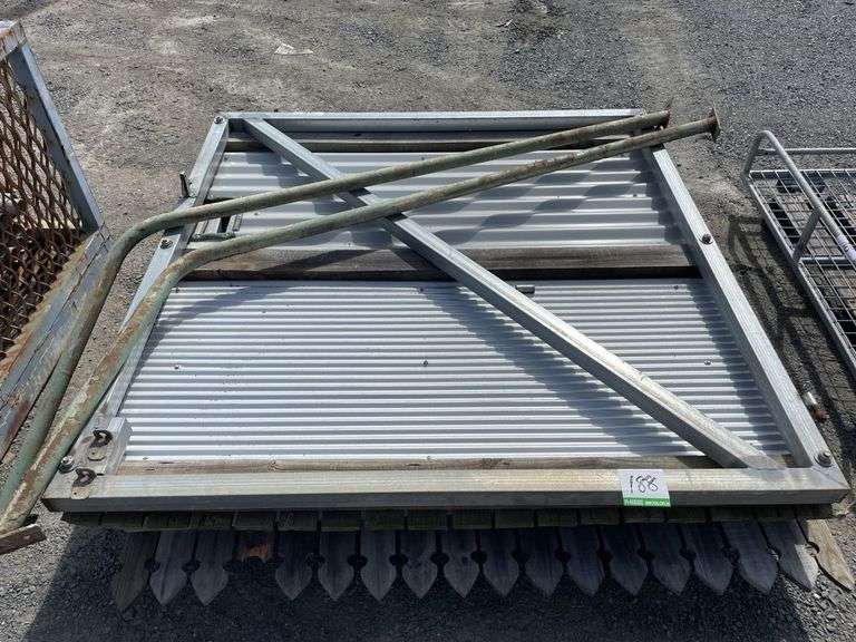 Steel Framed Fence Gates 1550x1520mm - TVAA Pty Ltd T/A Tomkins Valuers ...