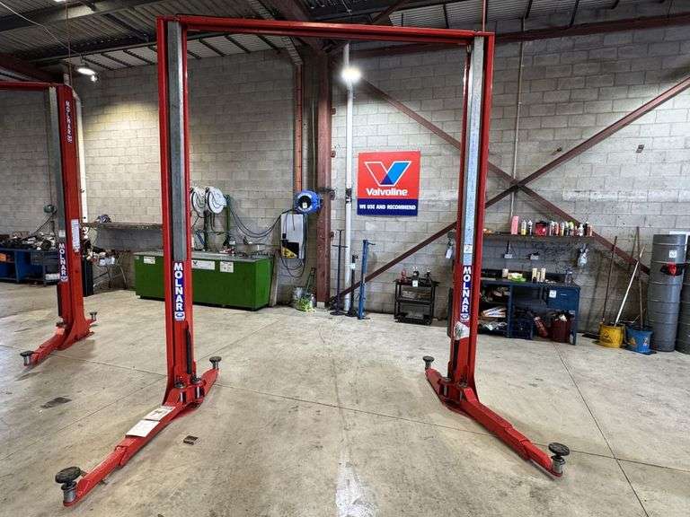 2016 Molnar M245-A Two Post Hoist - TVAA Pty Ltd T/A Tomkins Valuers ...