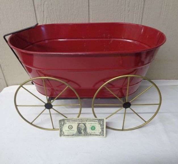 Small Metal Bucket Wagon. (3C). *** Please Note*** All items MUST be ...