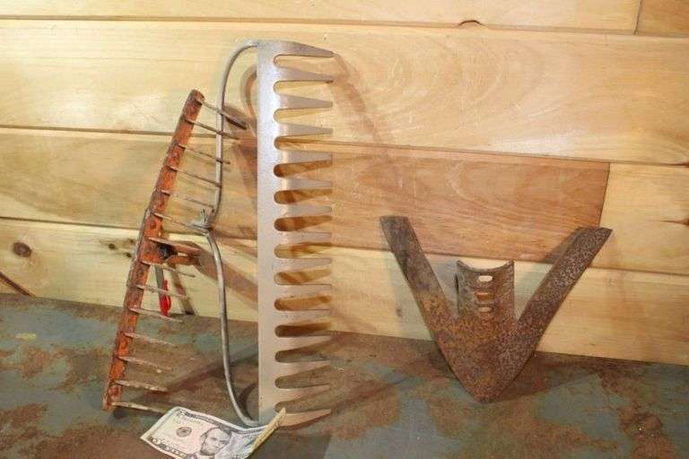 Lot of 2 very vintage metal rake heads and more - CASH ONLY - Texas ...