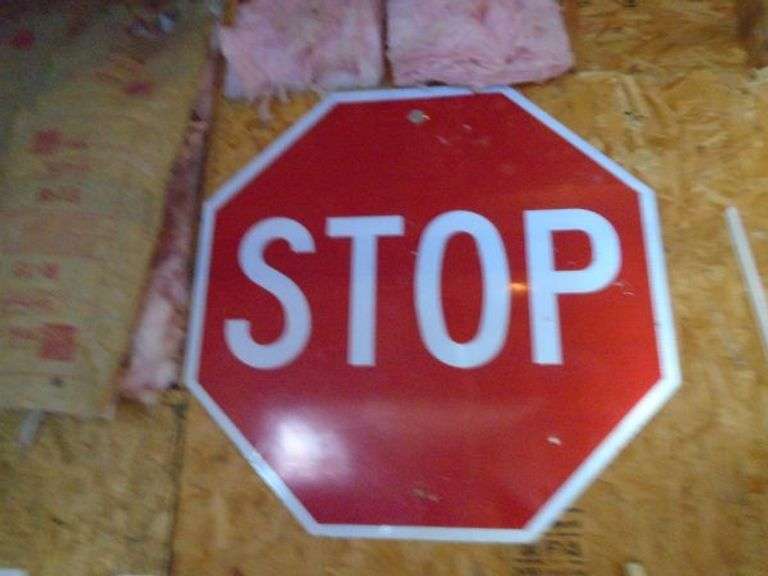 Cash Only -- Large Metal Reflective Stop Sign - Texas Online Auction House