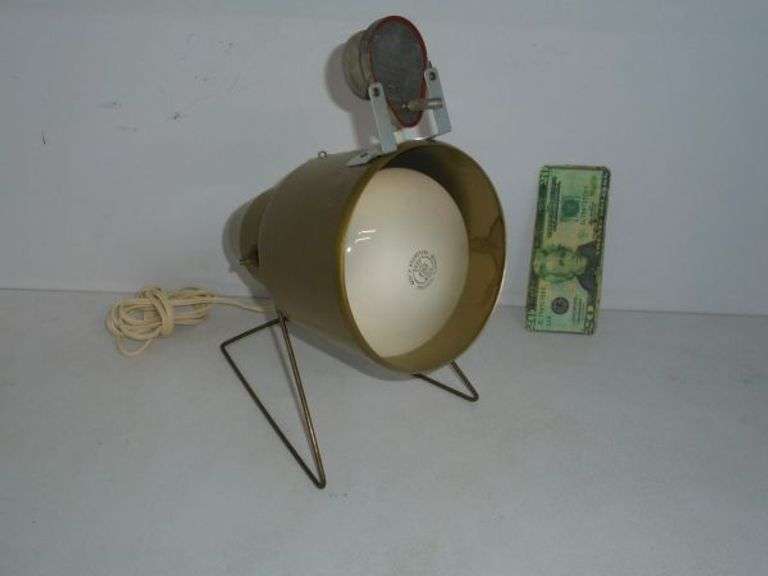 Believed to be a Vintage color wheel Christmas Light for Aluminum ... Believed to be a Vintage color wheel Christmas Light for Aluminum ...
