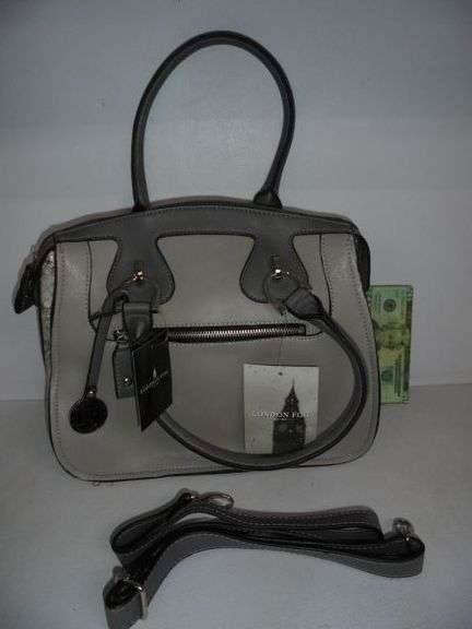 LONDON FOG Purse with price tags still on. - Texas Online Auction House